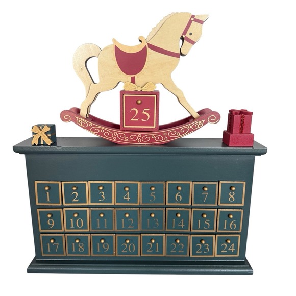 Pottery Barn Kids | Holiday | Pottery Barn X Chris Loves Julia 3d ...